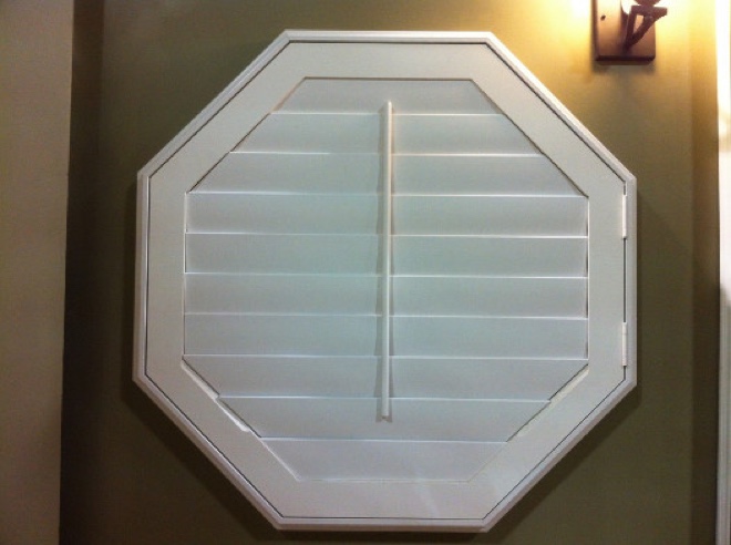 Octagon Shutters In Chicago | Sunburst Shutters Chicago, IL